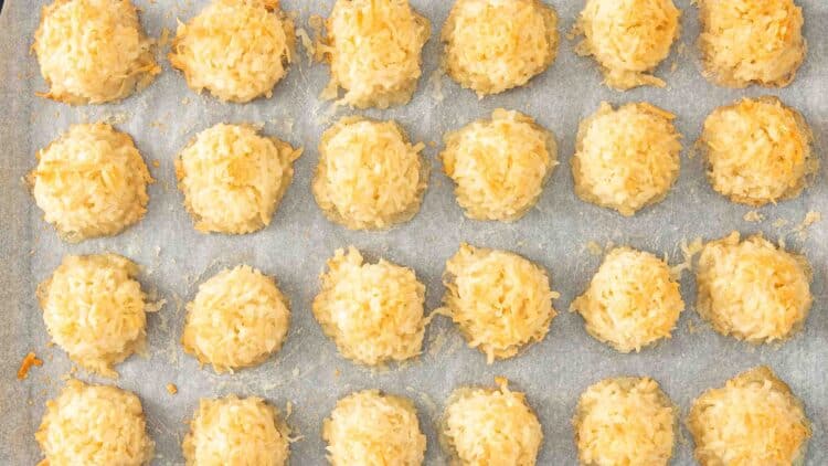 Coconut Macaroons - Craving Home Cooked